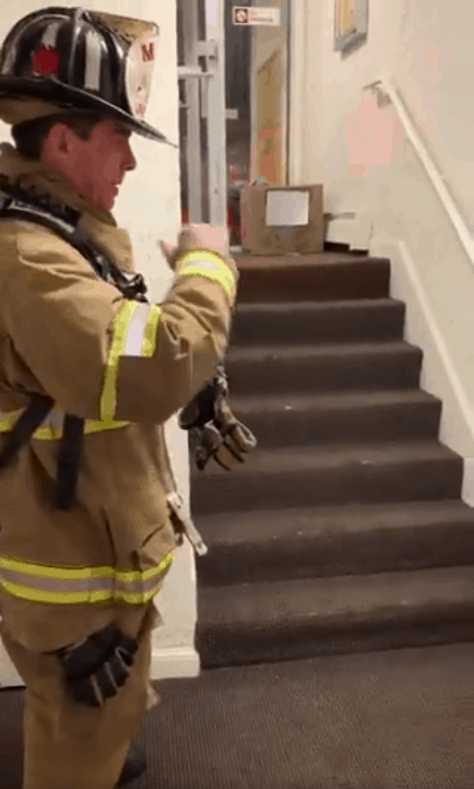 Firefighter notices non-verbal child and surprises everyone by speaking ...