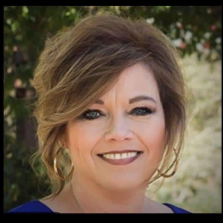 Today my daughter changed her profile picture, soon after I get a text ...