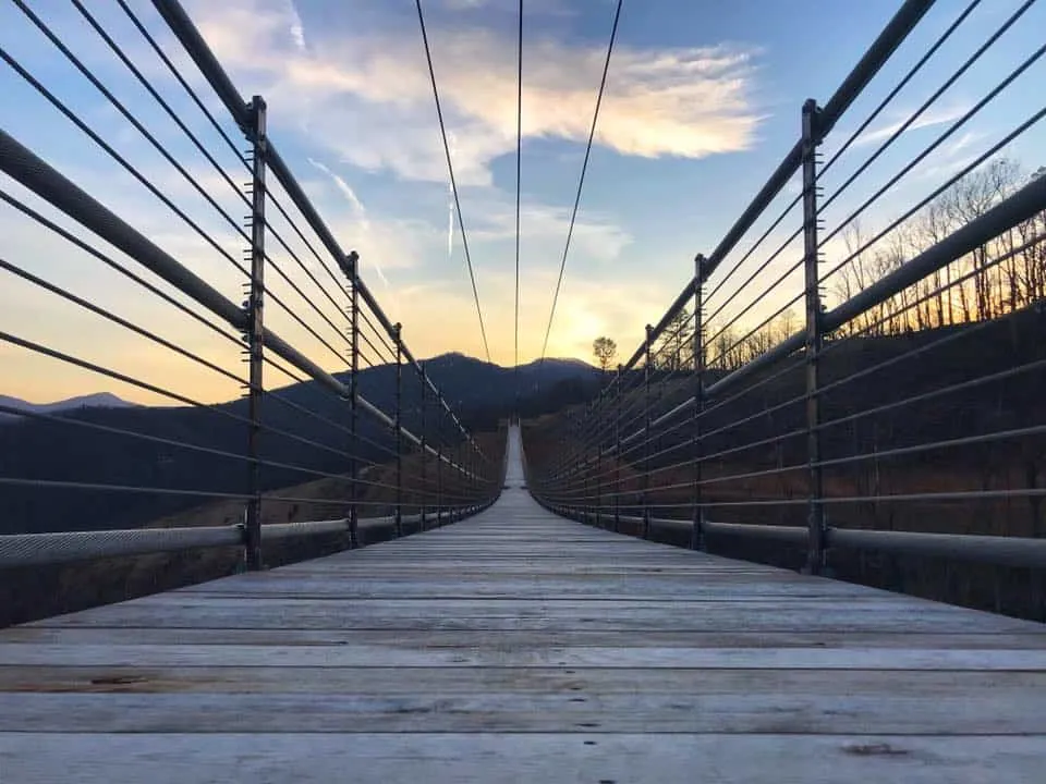 Longest pedestrian suspension bridge in the US is now open — includes ...