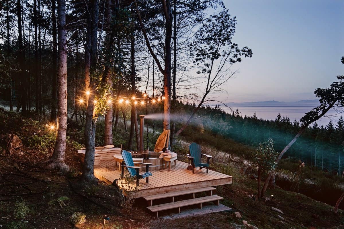 This 100-square-foot gorgeous tiny vacation home has everything you ...