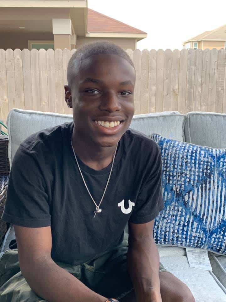 High School student gets marching band send-off before starting chemo ...