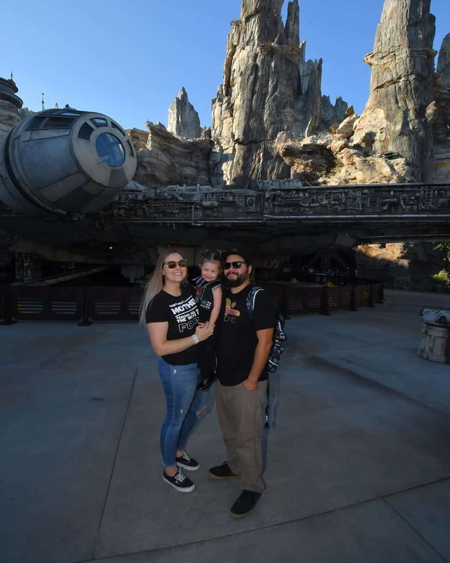 Little girl with Down syndrome adores Kylo Ren and the Dark Side has ...