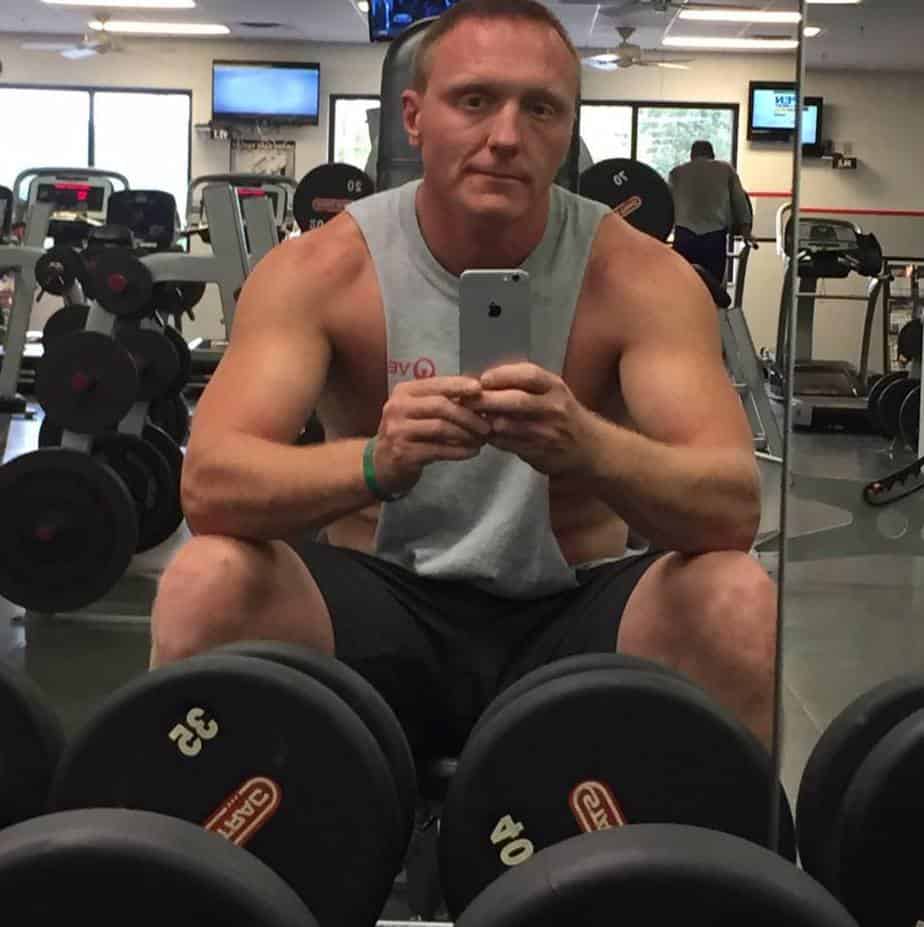 Recovering addict shares dramatic transformation photos to inspire others