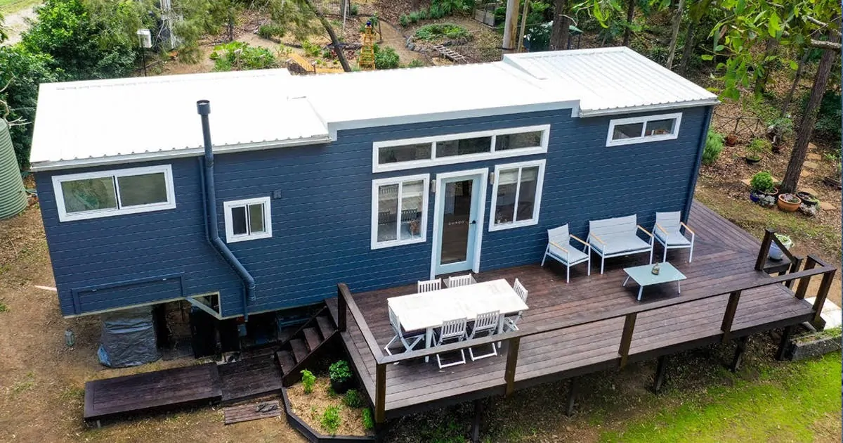 This Hampton-style tiny home is full of clever small space design and ...