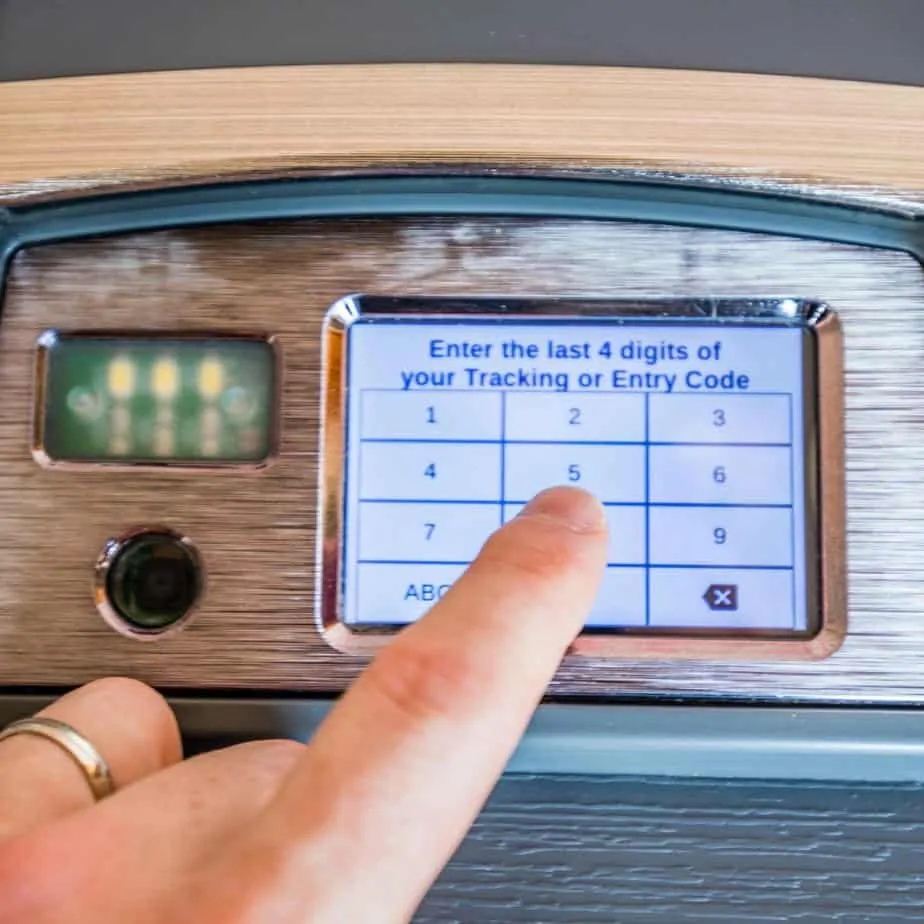 This secure storage bench keeps homeowners' packages safe from porch ...