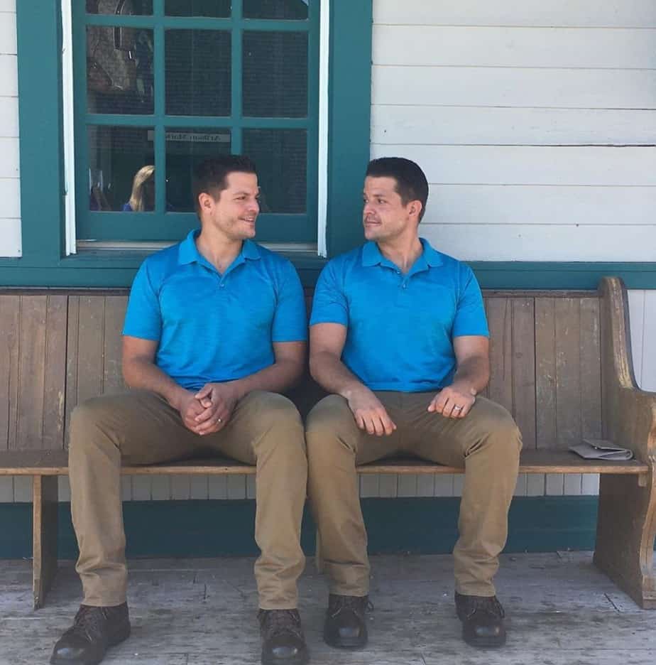 Identical twin sisters who married identical twin brothers both ...