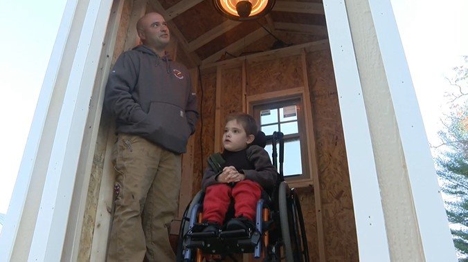 Students build bus stop shelter for 5-year-old wheelchair user to ...