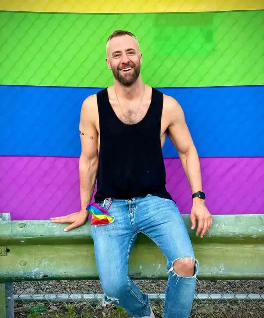 Amazon Executive Shares the Incredible True Story of His Rise to Success