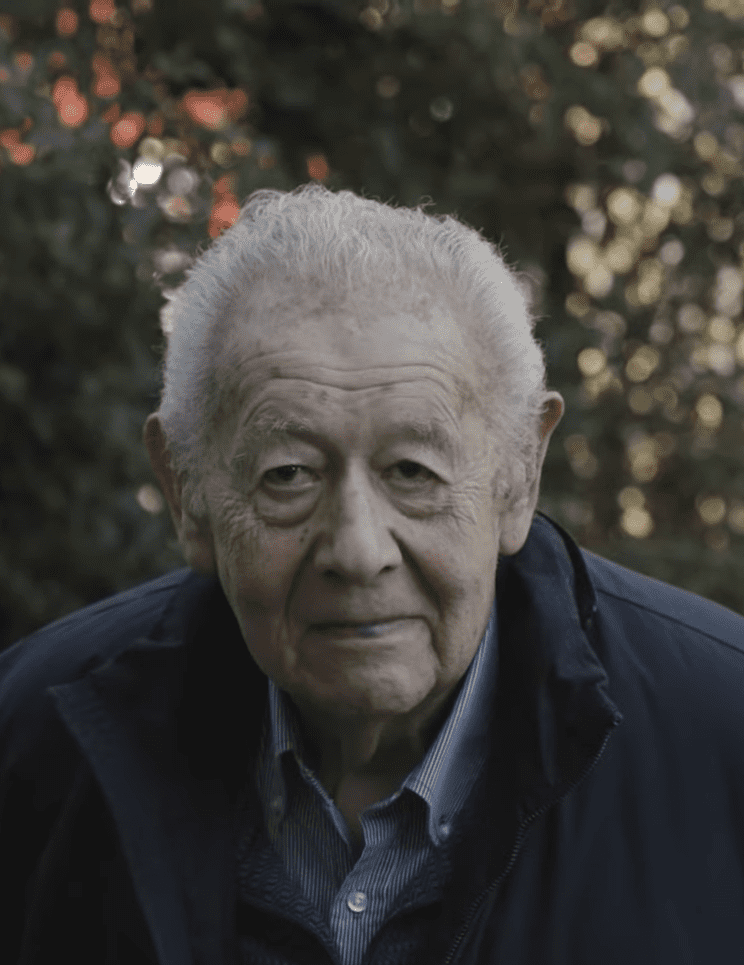 Man who survived the Holocaust is finally reunited with the family that ...
