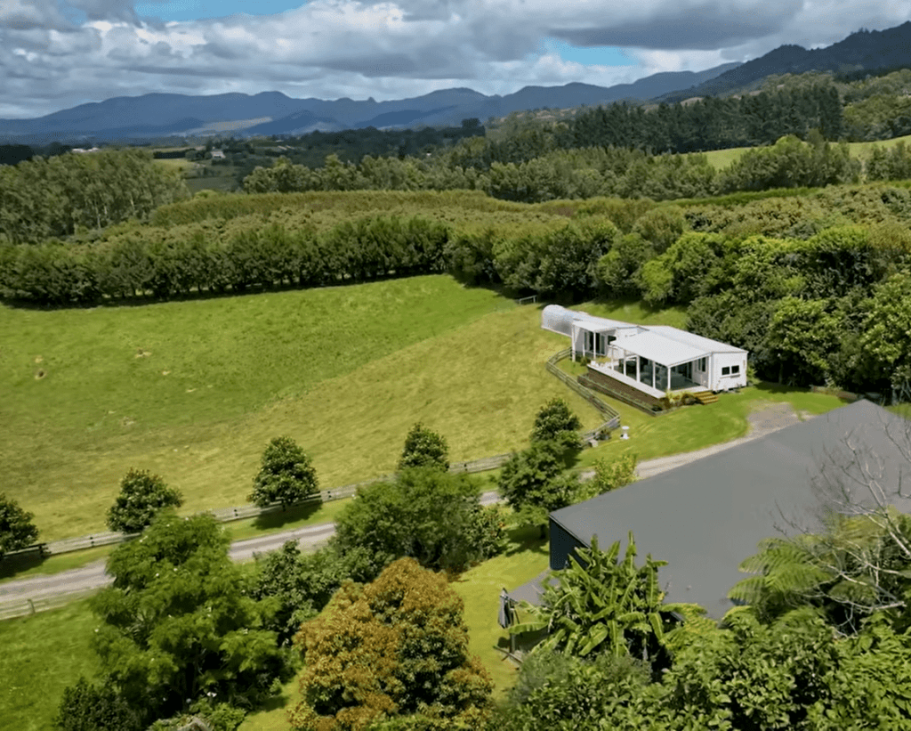 A retired couple sold their big house and downsized into a brilliantly ...