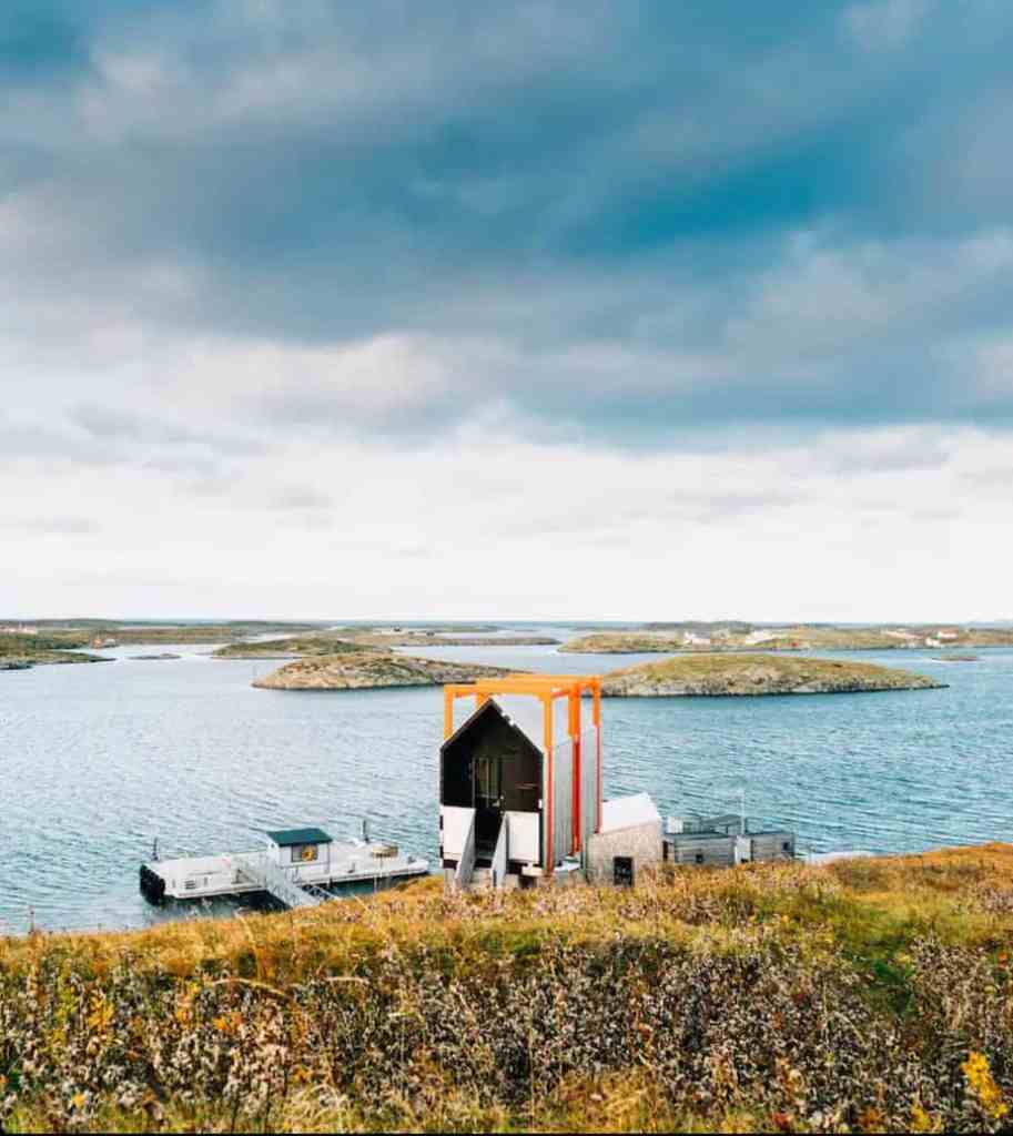 Man builds a tiny village in an 'artic hideaway' where guests can see ...