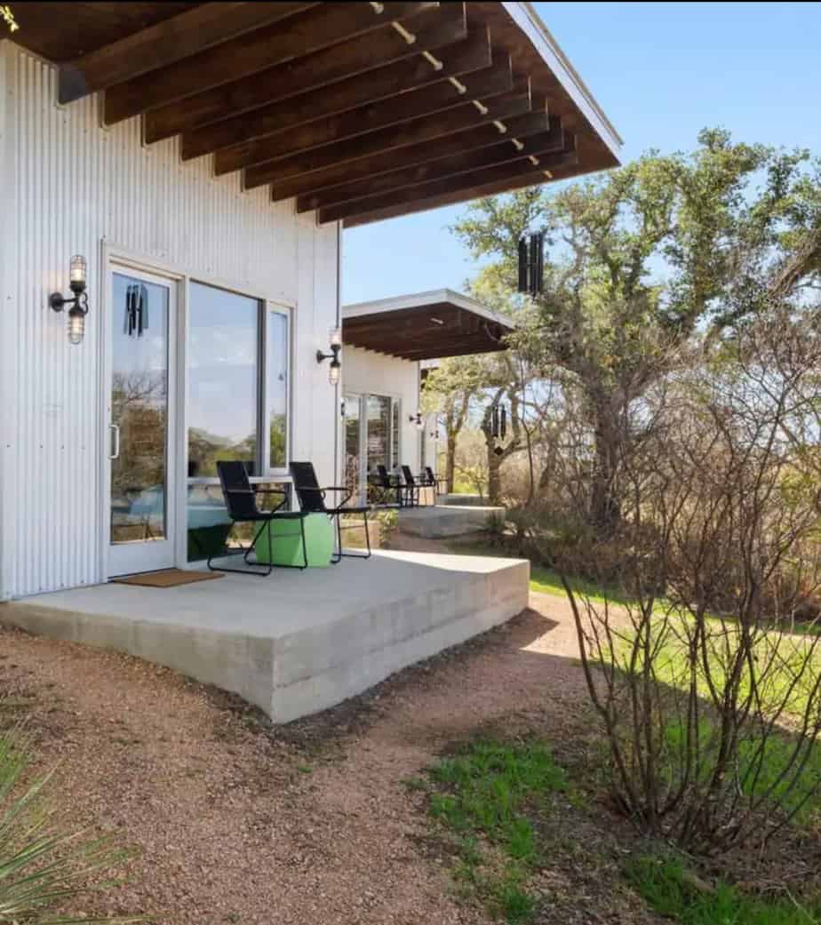 Best friends of 30-years build a tiny town to grow old together