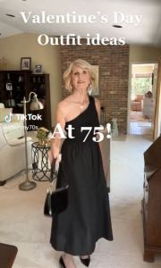 Meet the 76-Year-Old Fashion Blogger Who's Redefining Fashion!