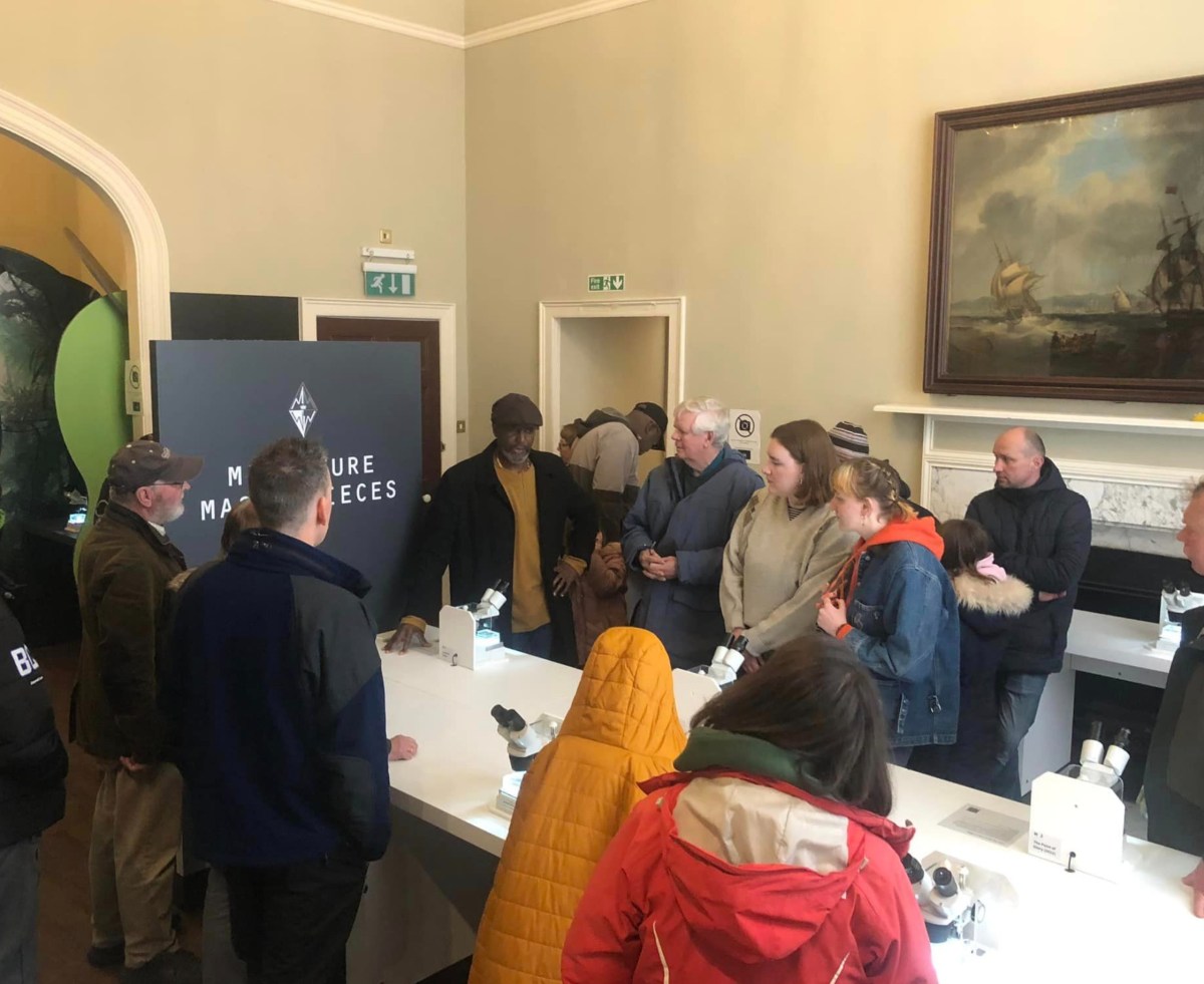 The tiniest handmade sculptures that fit in the eye of a needle