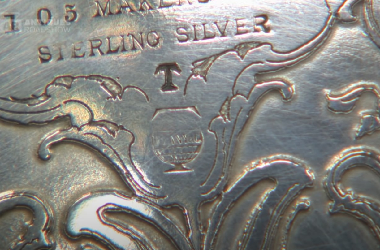 Woman Thinks Tiffany Vase Is Ugly Appraised For $100K