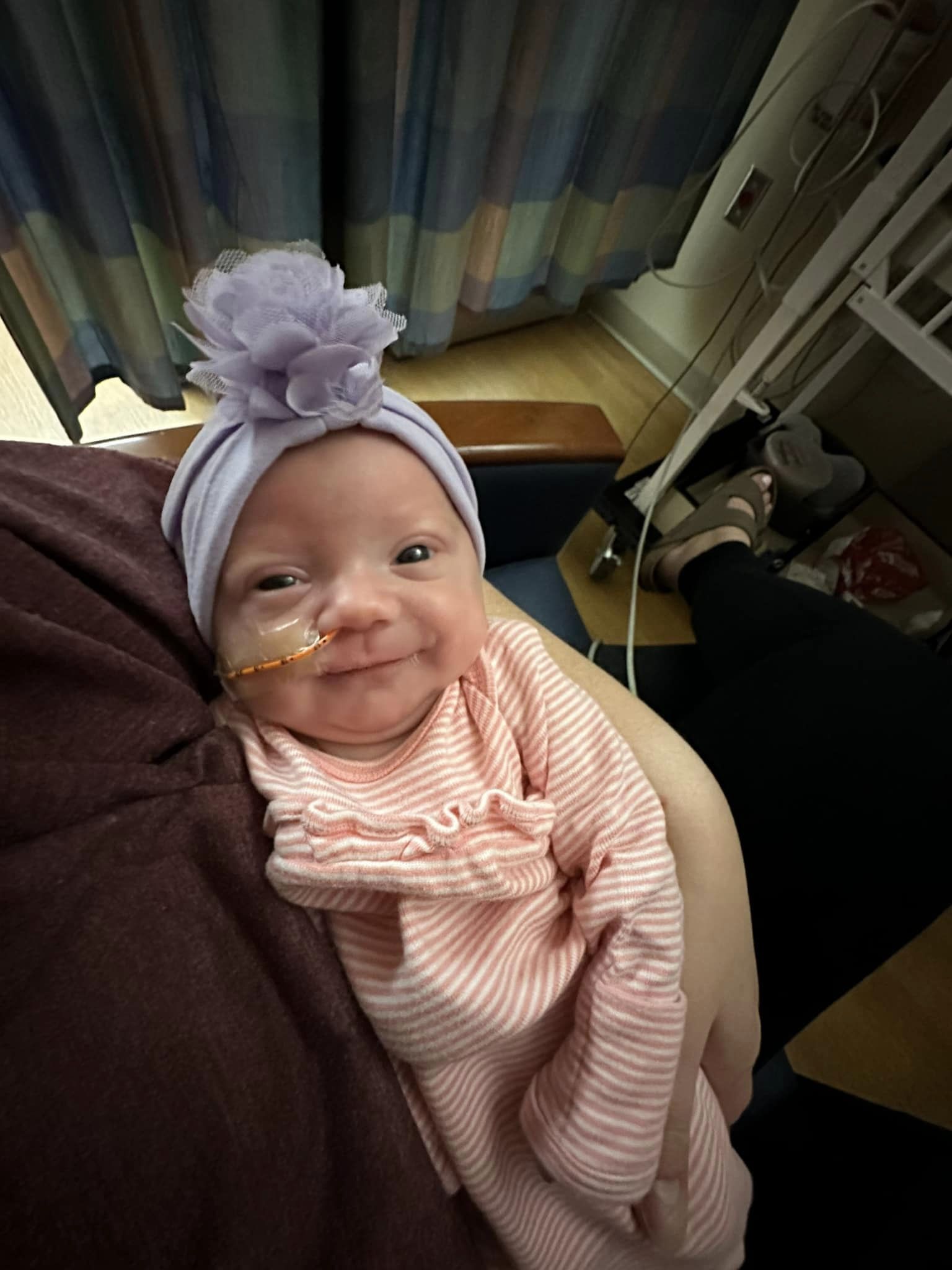 Couple welcomes rare quadruplets with two sets of identical twins