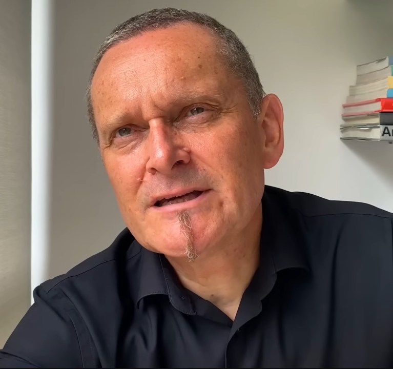 Beautiful modern cabin is an architectural masterpiece