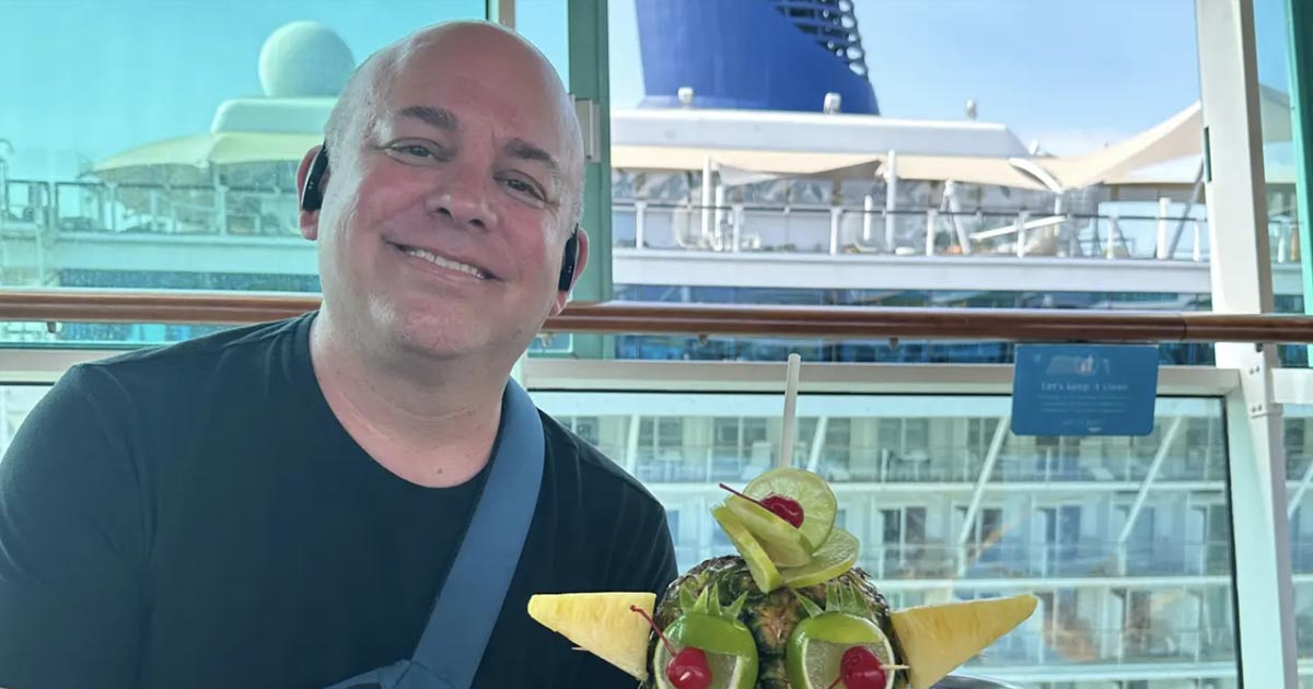 Man spends 300 days on a Royal Caribbean cruise ship