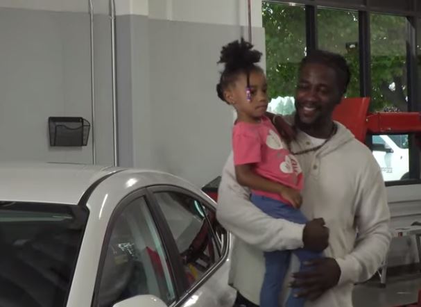 Singled Dad of 6 Surprised With Free Car