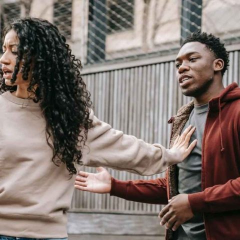 14 signs someone you know is a 'master manipulator'
