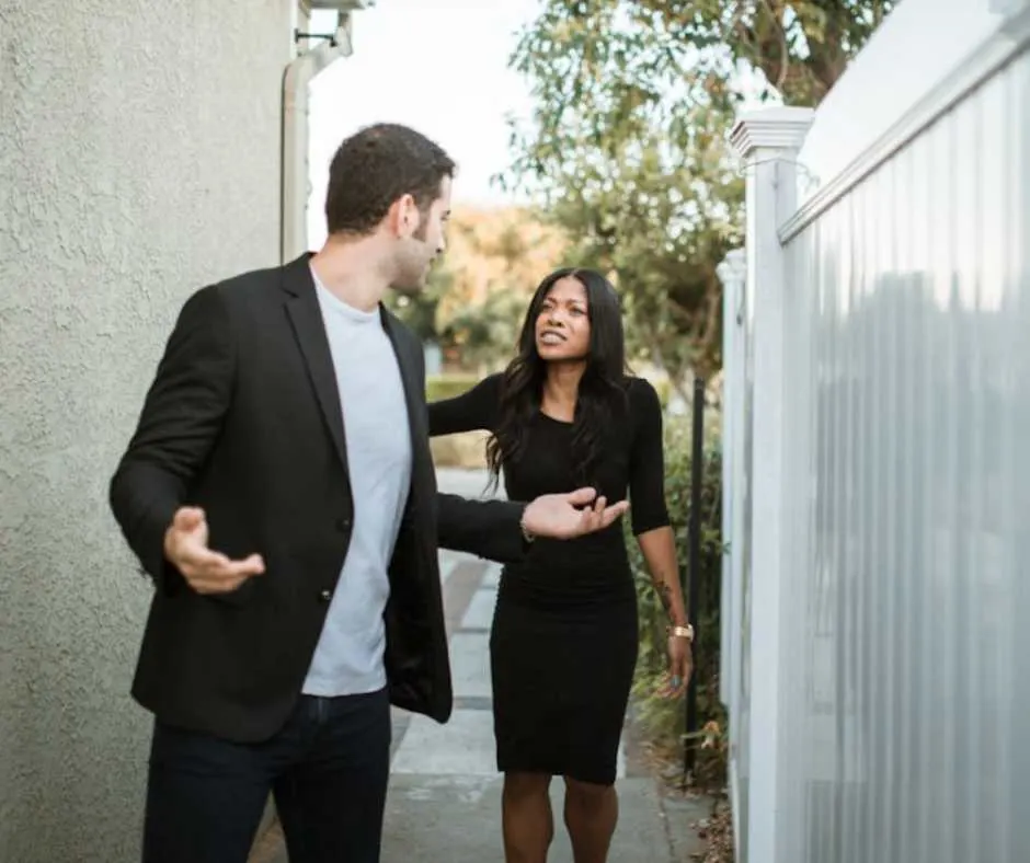 10 Manipulative Phrases Narcissists Use to Control You