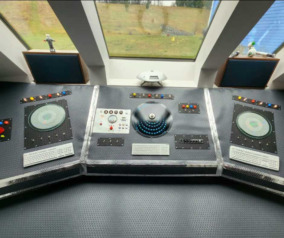 Man Builds Spaceship Tiny Home — See Inside