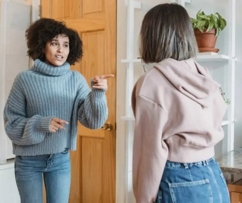 10 Manipulative Phrases Narcissists Use to Control You