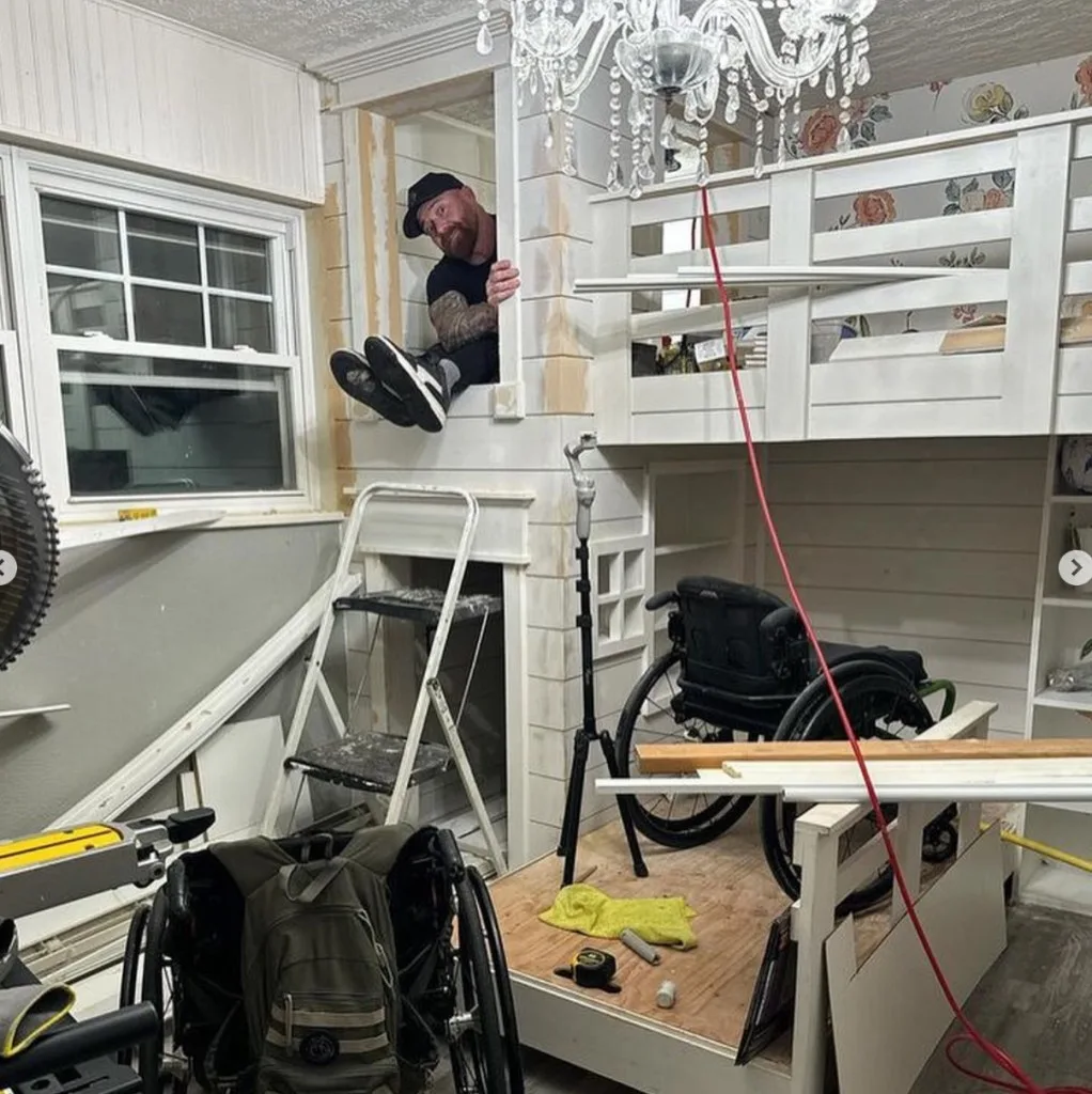 Wheelchair-Using Dad Builds Special Bunk Beds for Daughters