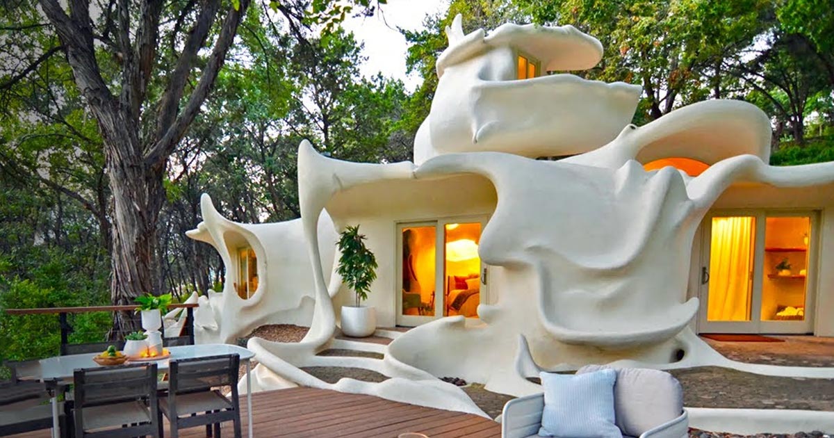 Man Buys Hand-Sculpted Fairytale Home
