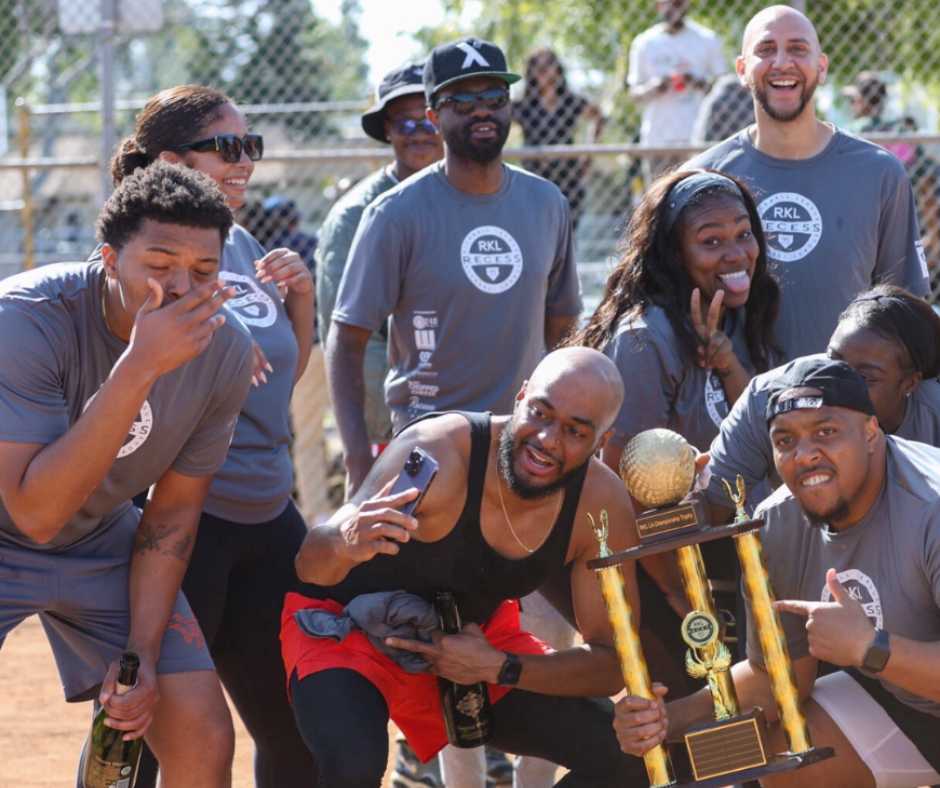 5 New Yorkers Beat Loneliness - My Positive Outlooks