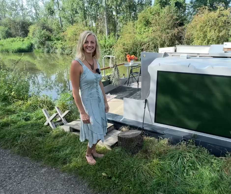 Woman Builds Floating Home After Mortgage Rejection