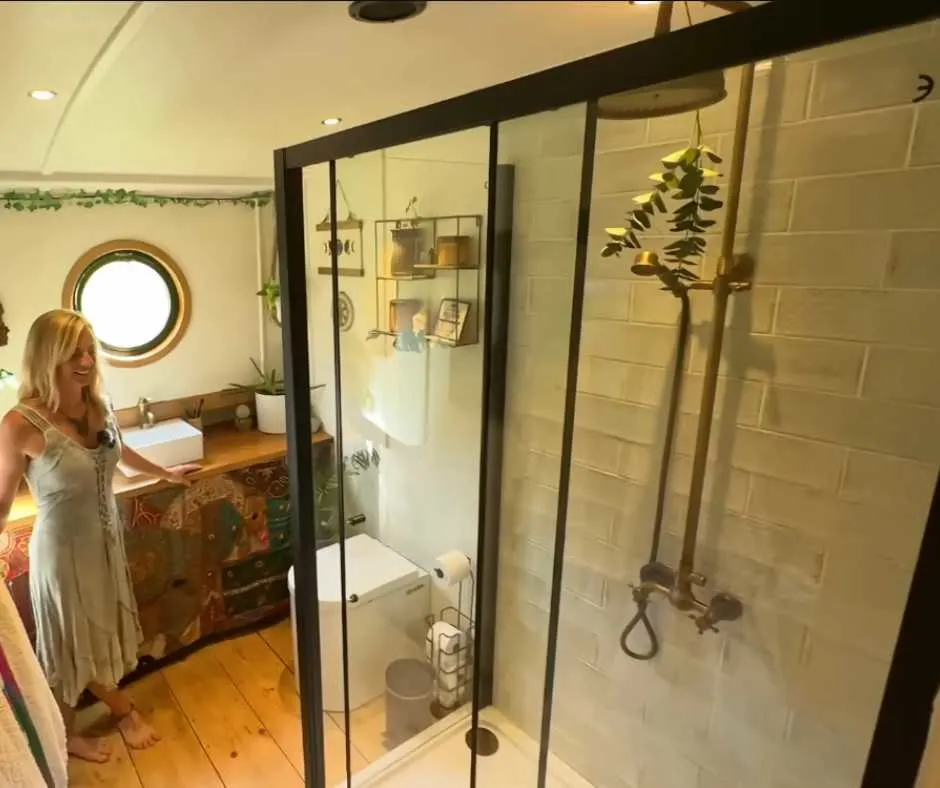 Woman Builds Floating Home After Mortgage Rejection