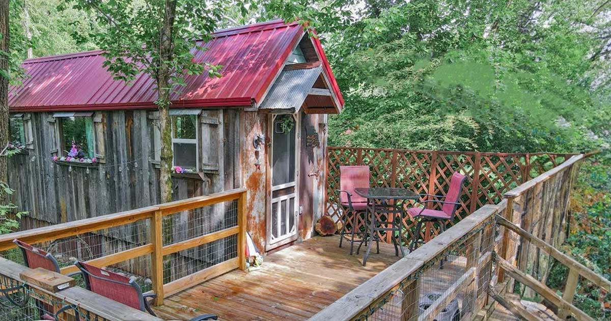 Couple Lives In Tiny Home For Affordable Housing for Retirement