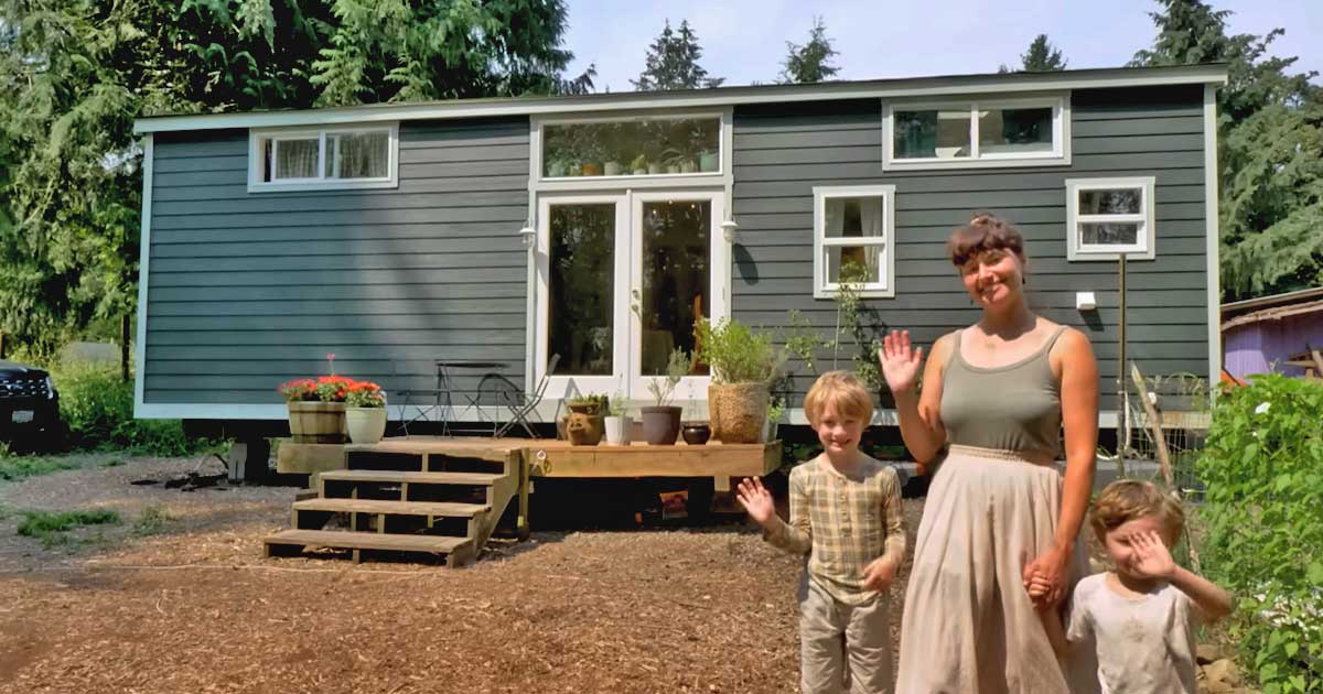 Divorced and Determined: Building a Tiny Home Farm